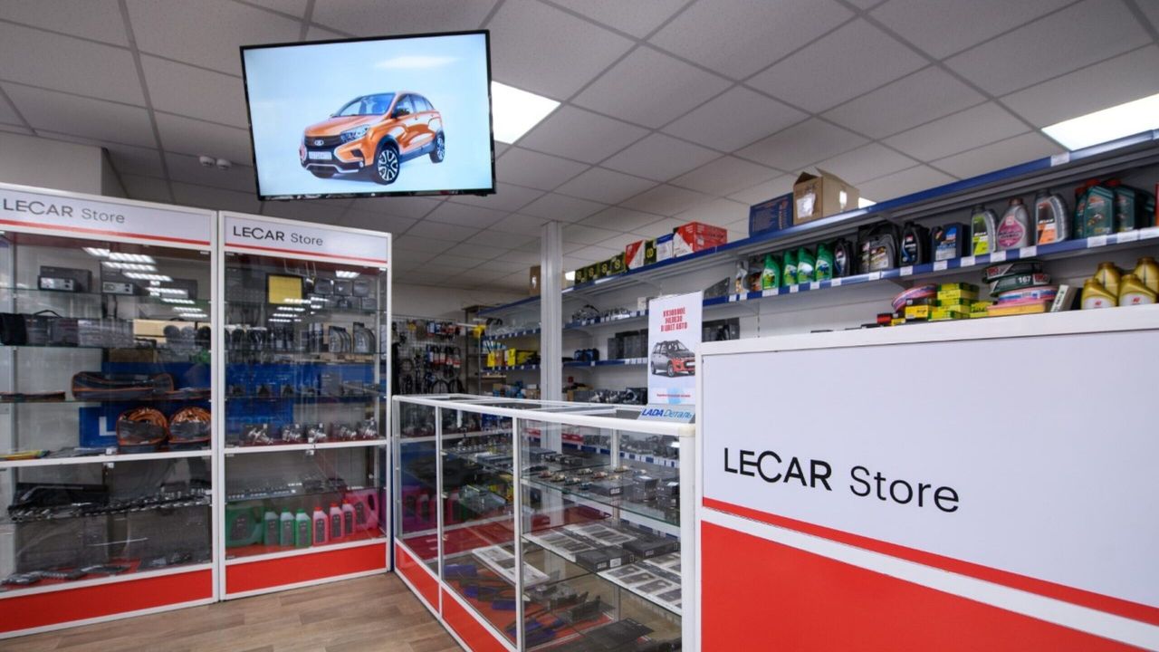 АВТОВАЗ переименует фирменные магазины LADA Dеталь в LECAR Store