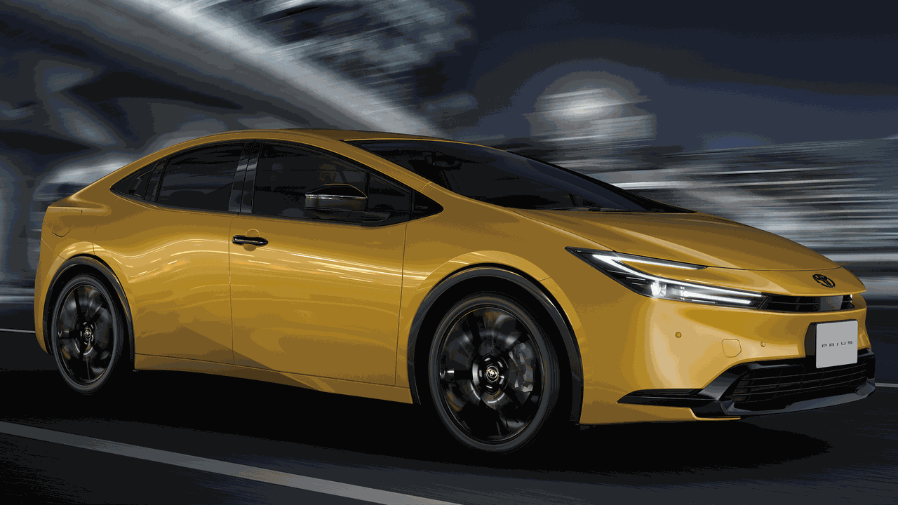 Представлен новый Toyota Prius PHEV Night Shade: мрачный стиль и ...